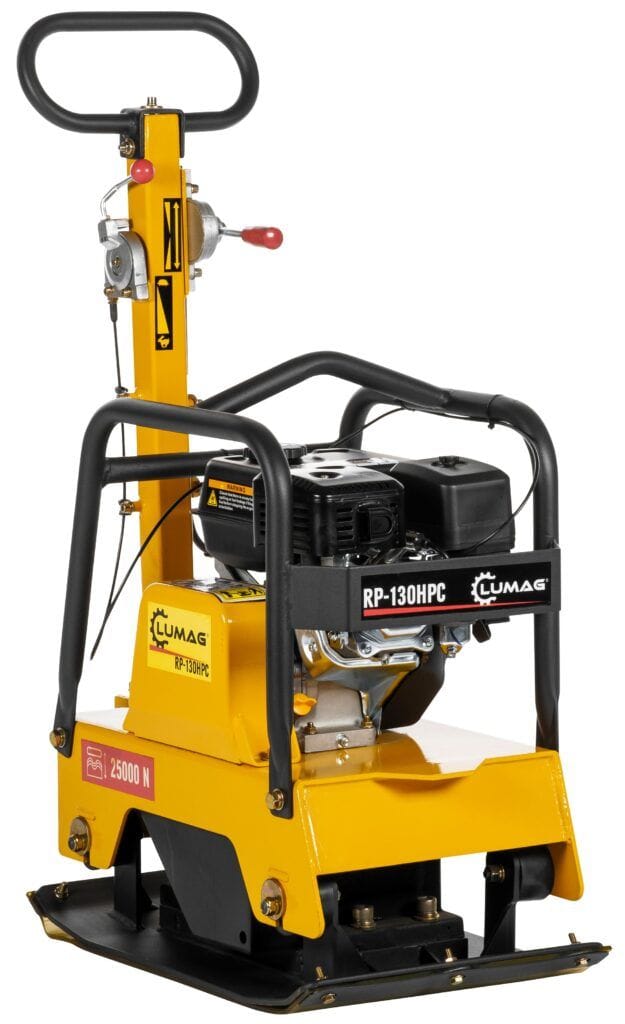 Wacker plate / Compactor plate with reverse Lumag RP130HPC 18" wide ...